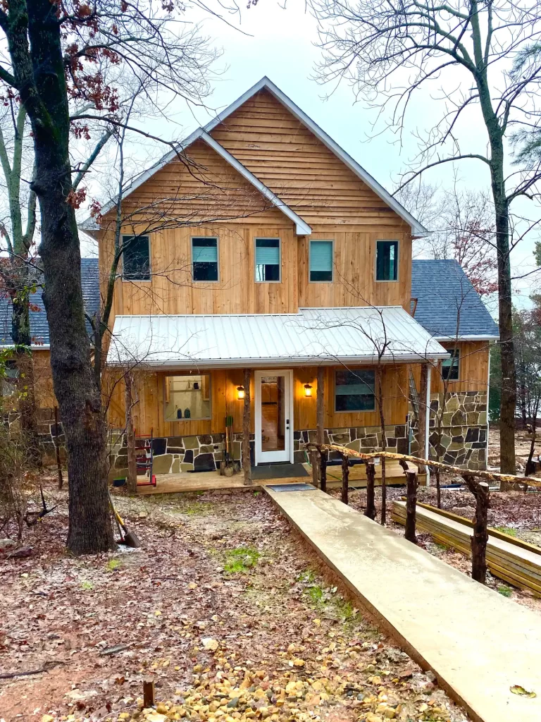 Historic Downtown Tyler - Lake Cabin Escapes